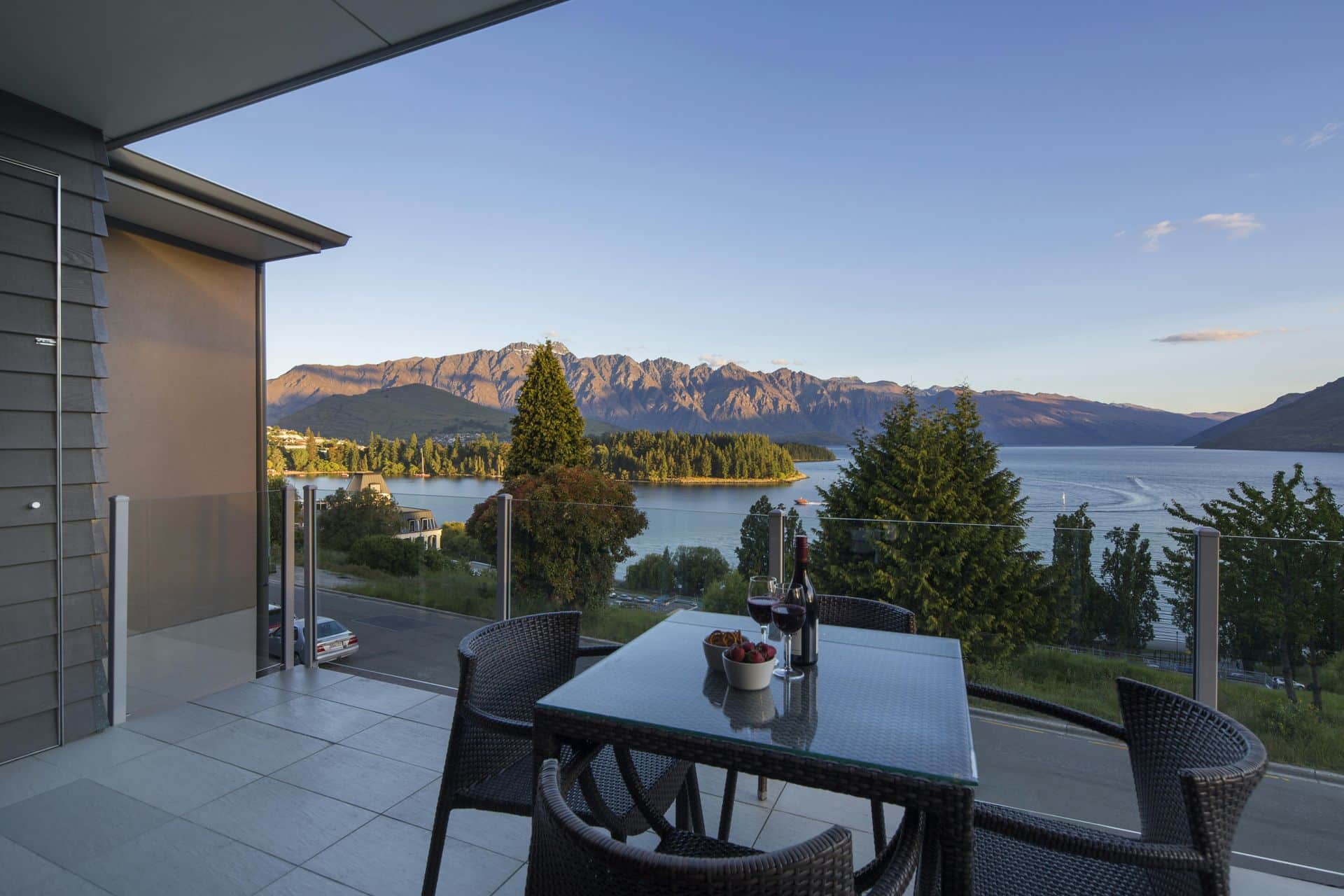 LakeRidge Queenstown Front Row - Staysouth Luxury Accommodation
